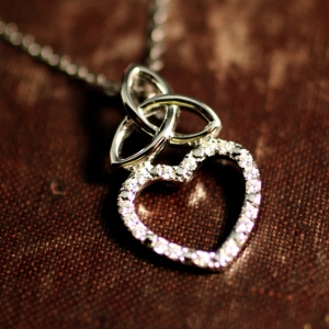 The Legendary Irish Princess Isolde – The Irish Jewelry Company's Blog